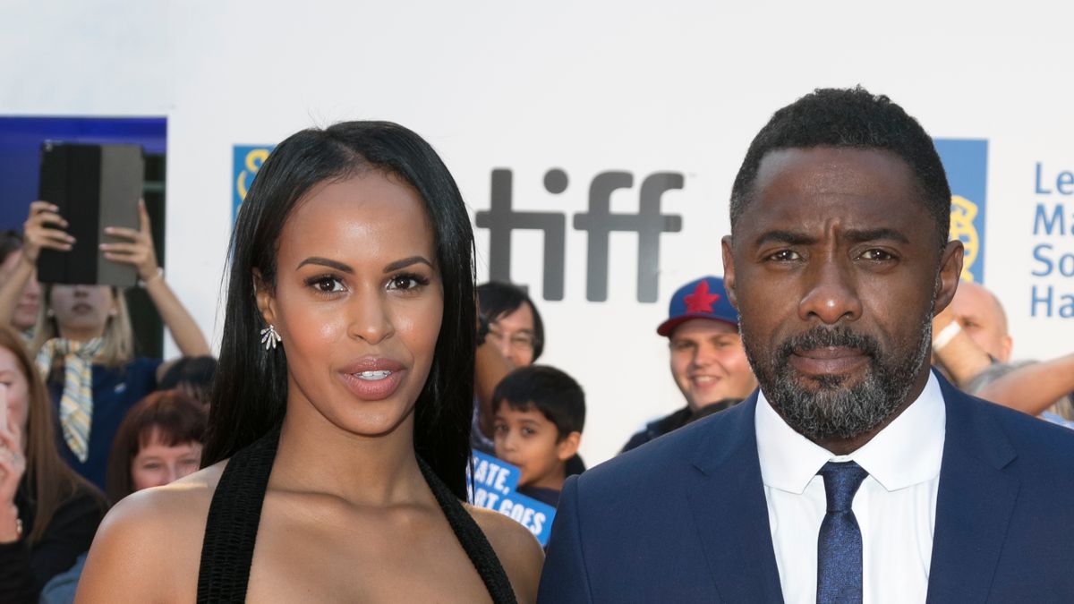 Először jelent meg fiatal szeretőjével Idris Elba - Life