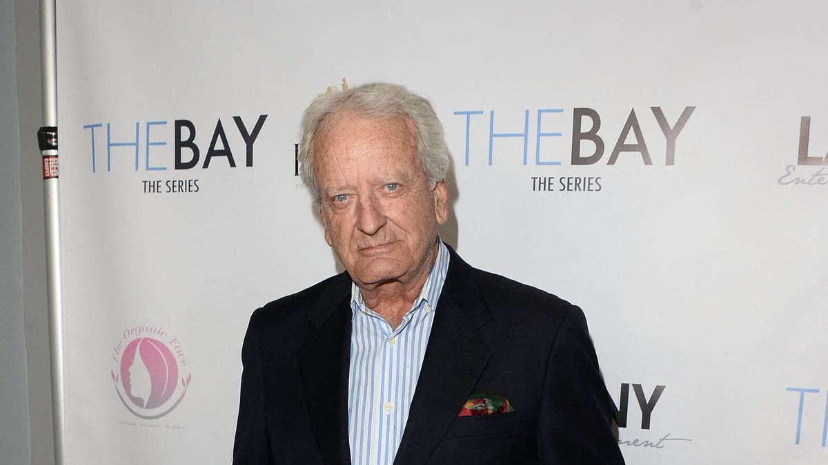 Elhunyt a népszerű sorozatsztár, Nicolas Coster - Life