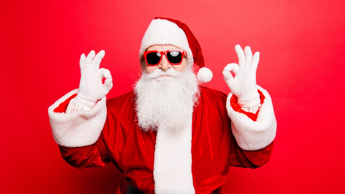 Télapó dohányzik, Télanyó vasal - karácsonyi reklámok régen és most! - SHE