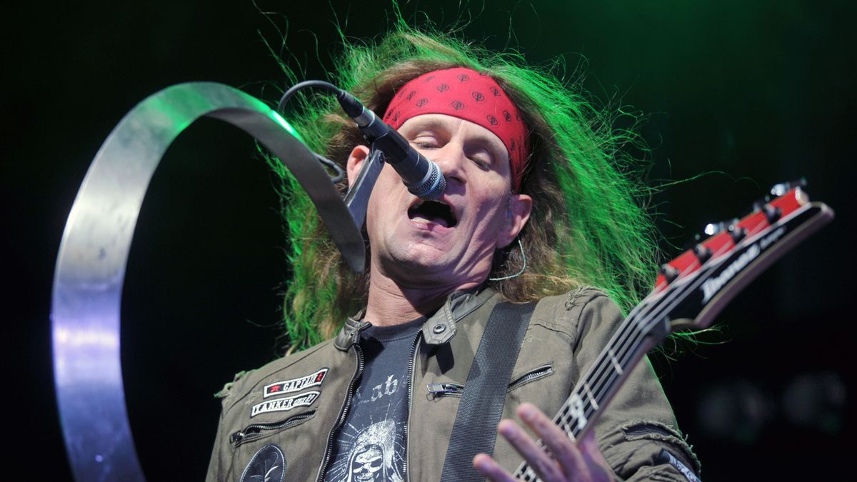 Lukács László családot alapítana fiatal feleségével - Life