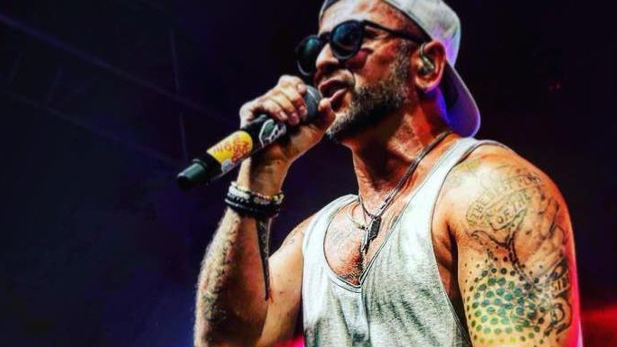 Majka a SZIN-en jelentette be: külön válik Curtistől, amiért a rapper ...