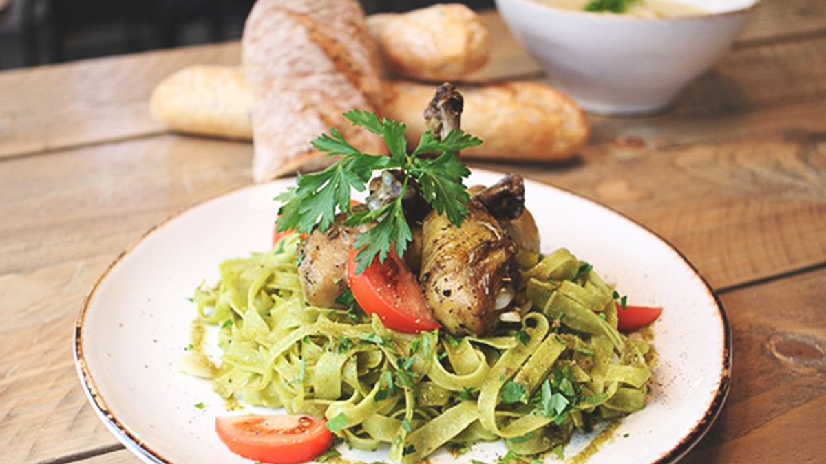 Provance-i csirkecomb fokhagymás-spenótos pappardellével - Life