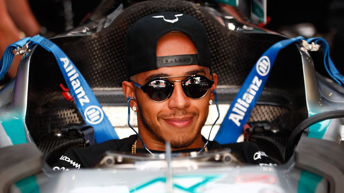 Lewis Hamilton ismét győzelmet aratott - Life