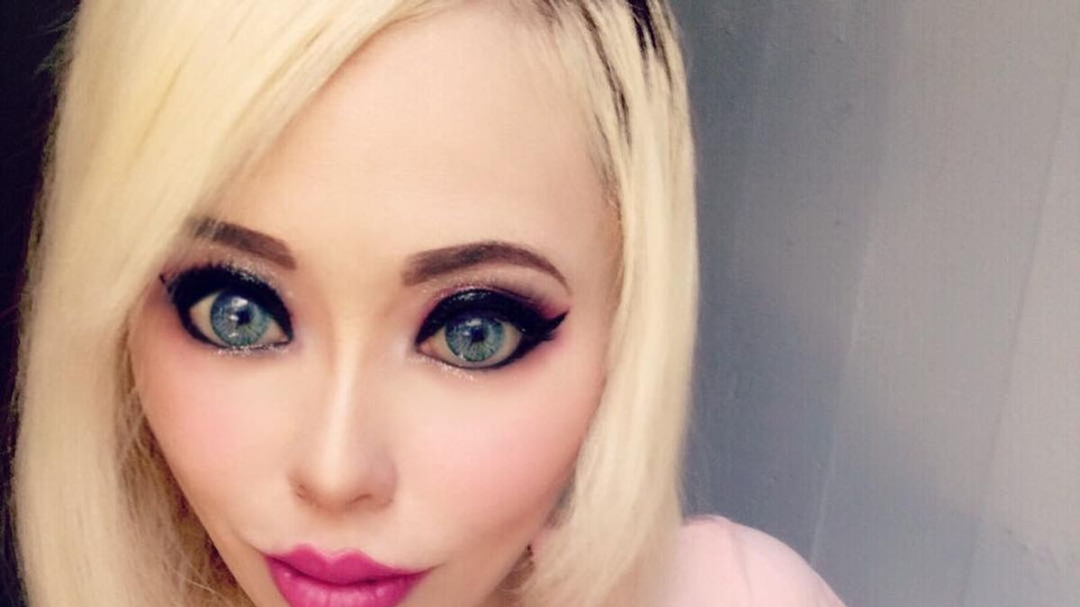 Rátalált a szerelem a Barbie babaként élő Ophelia Vanity-re - Life