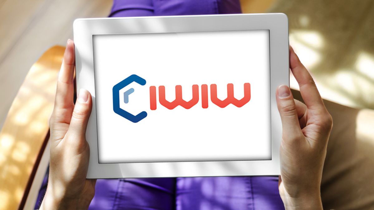 Bezár az iWiW - 12 év után lekapcsolják az utolsó szervert - Life