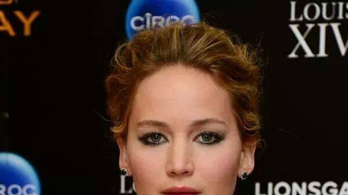 Ne kövesd Jennifer Lawrence-t, ha nem akarsz mellet villantani - Life