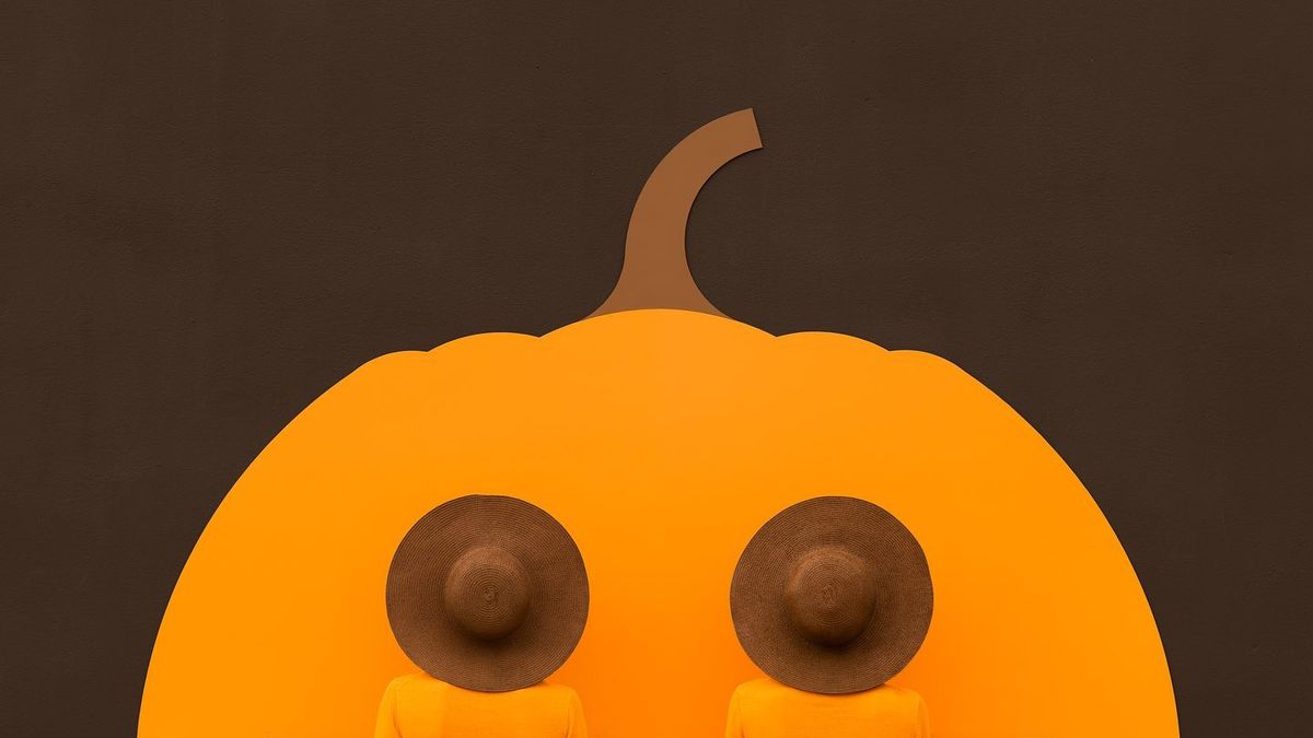 Le a kalappal a spanyol művészek előtt - Galéria - Life