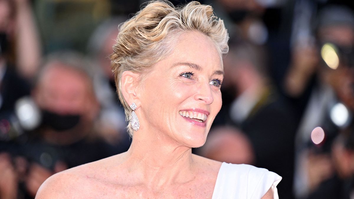 Sharon Stone 63 évesen is elképesztően szexi fehérneműben - képek - Life