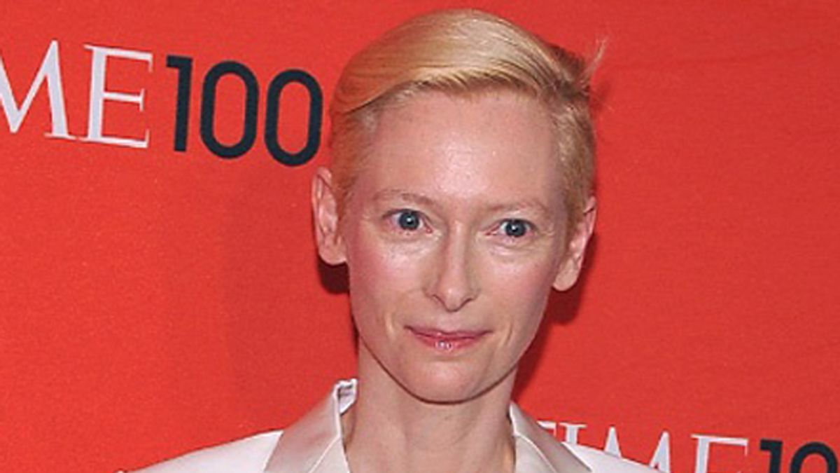 Tilda Swinton nem bánja, ha férfinek nézik - Life