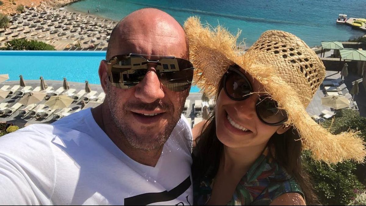 Kalandos úton érkezett meg Berki Krisztián és családja Miamiba: Mazsi ... Kalandos úton érkezett meg Berki Krisztián és családja Miamiba: Mazsi ...