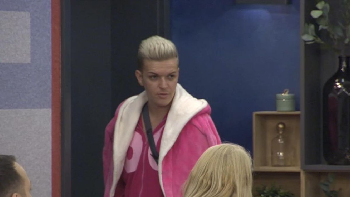 ValóVilág 9: VV Greg megijedt Csoki hatalmas péniszétől (18+) - Life