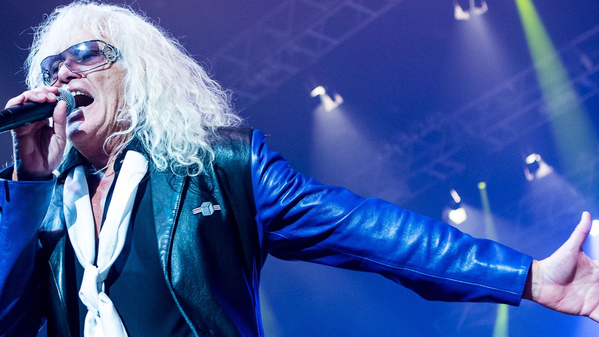 Kóbor János, a rocklegenda élete képekben: 78 évesen távozott az élők ...
