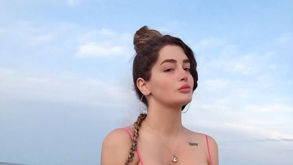 Eddig 54 milliót költött plasztikára, a családja fél, hogy ebbe fog ...