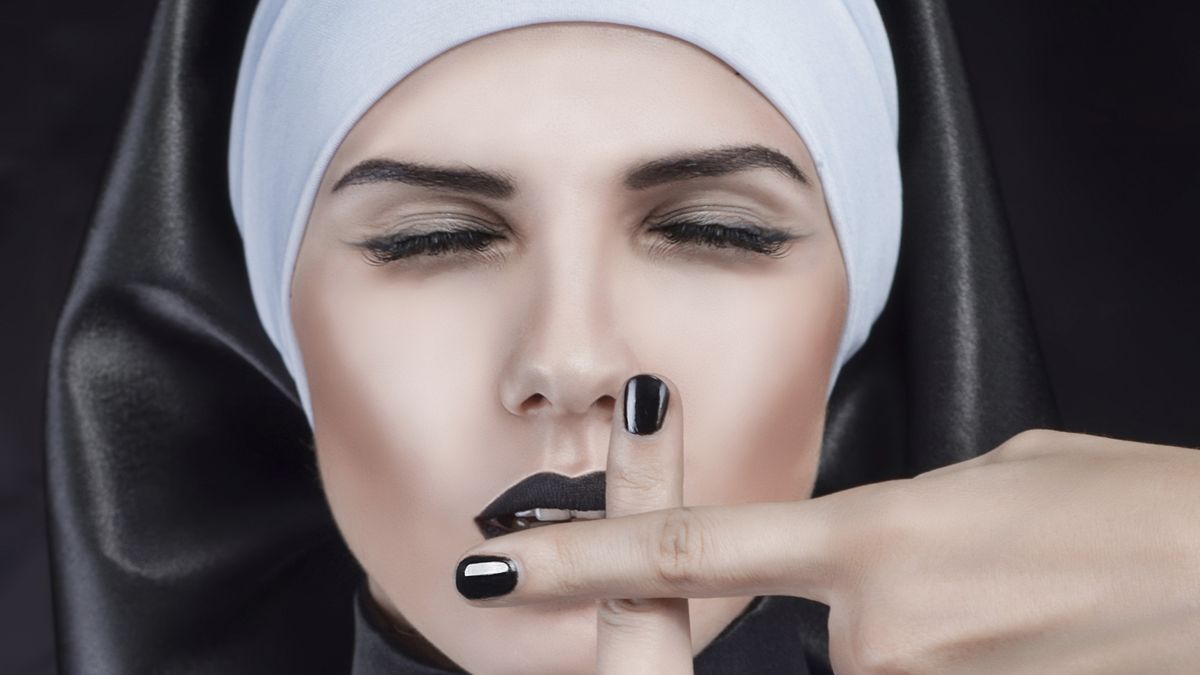 Az apáca és a pap - Life