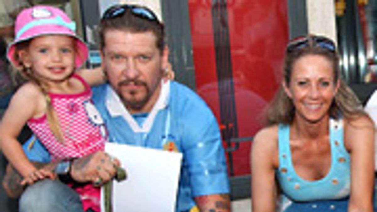 Ganxsta Zolee és családja felesküdött - Life