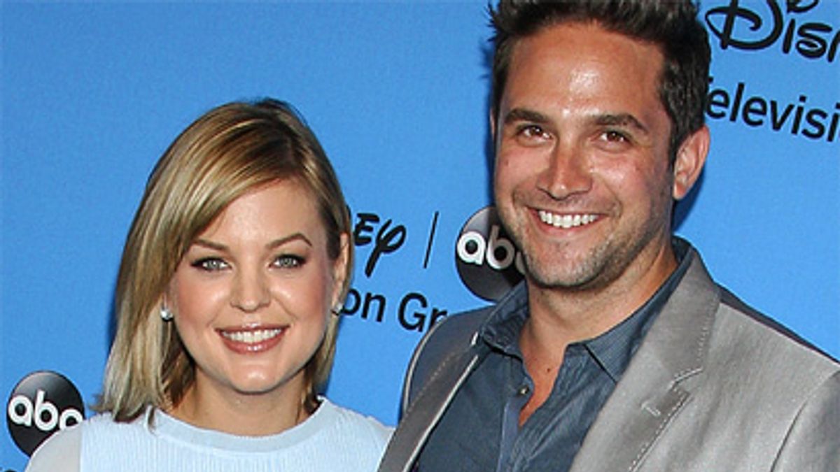 Első gyermekével várandós a sorozatsztár - Life