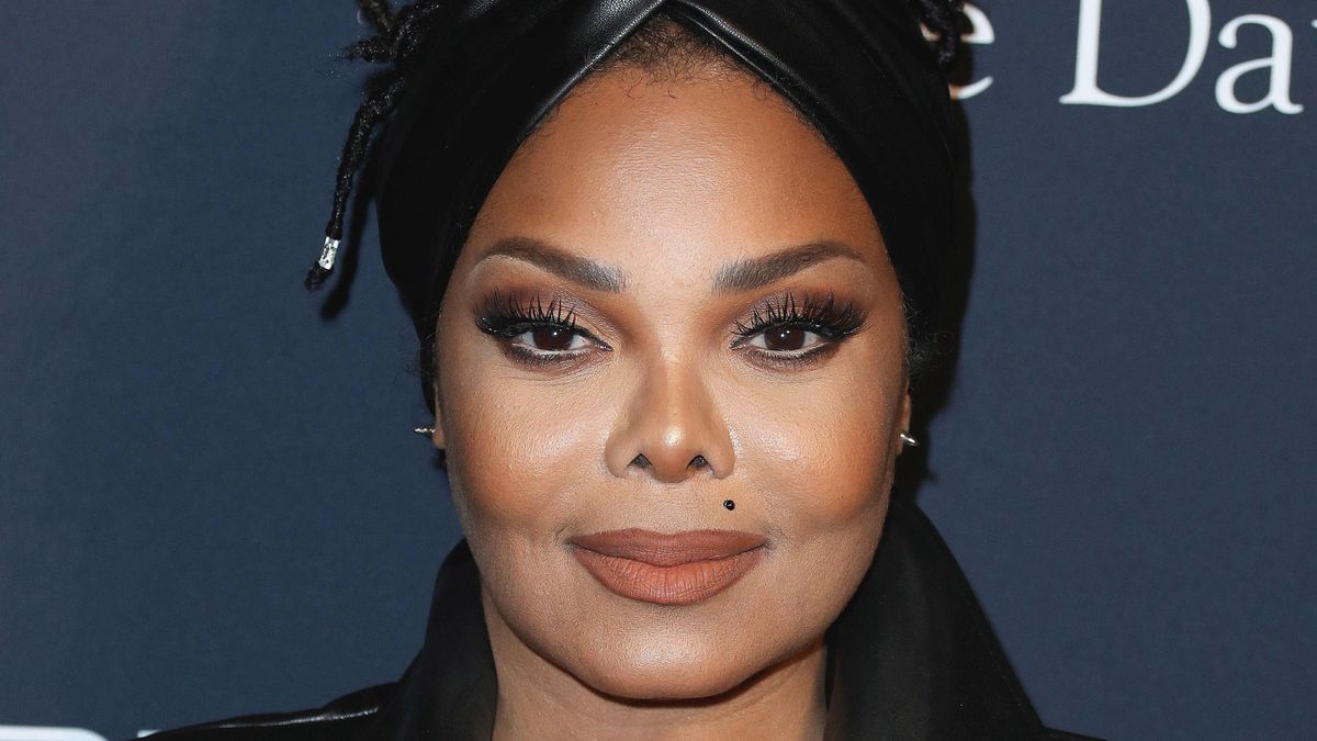 Janet Jackson 58. születésnapi fotó - Life