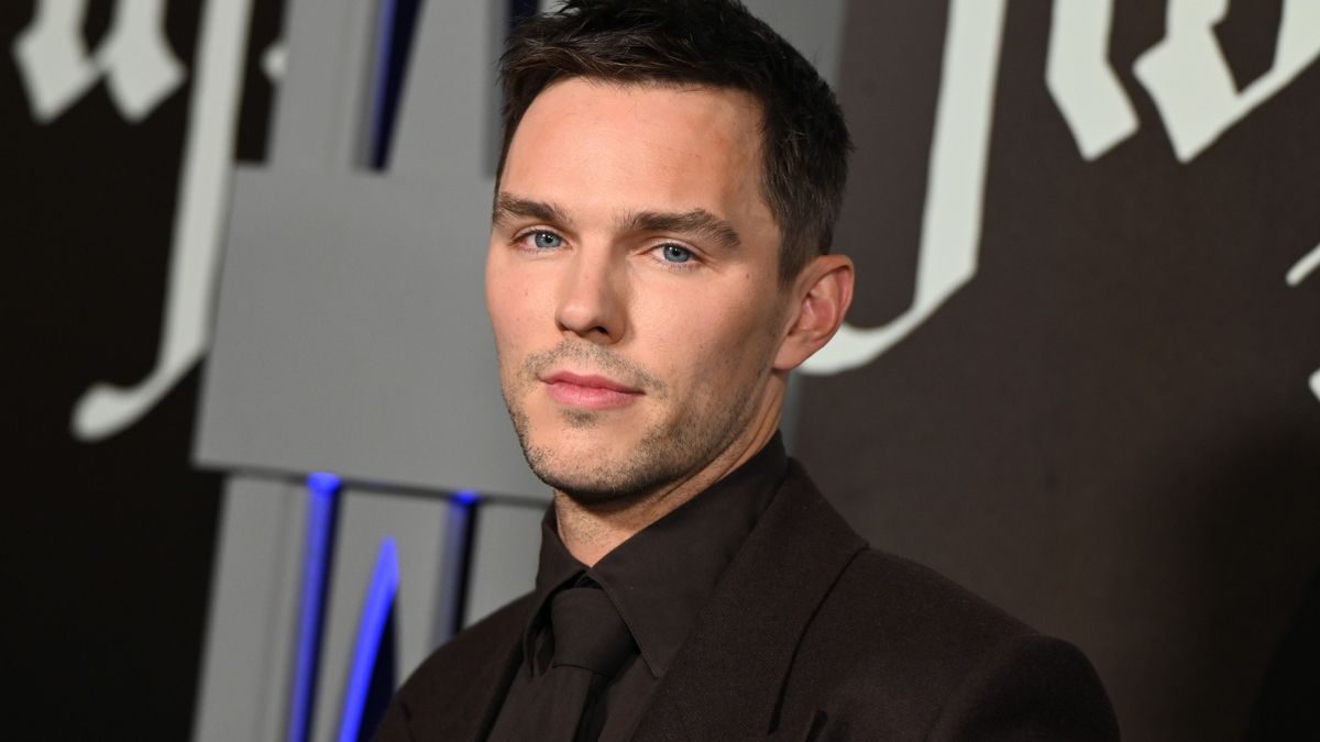 Nicholas Hoult kiakadt a Nosferatu forgatásán - Life
