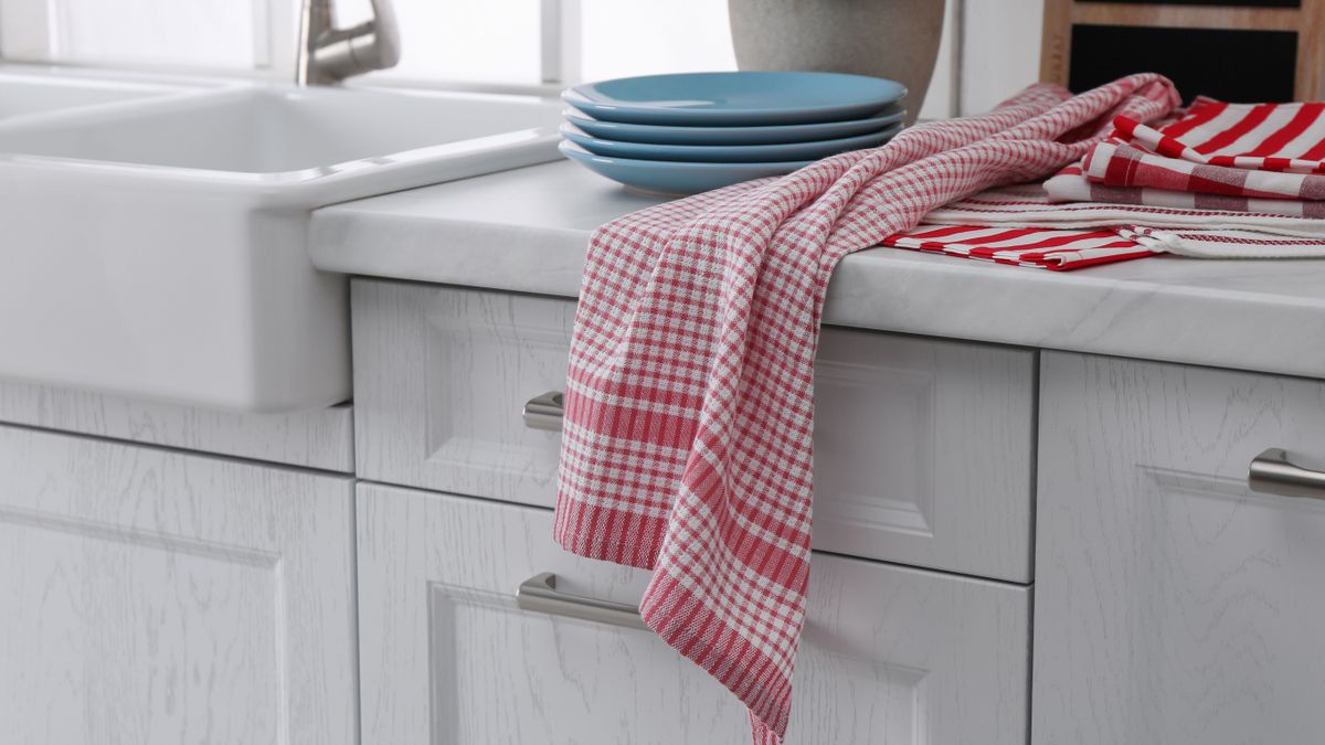 Konyharuha mosása: a szakértők szerint ennyiszer kell mosni - Life