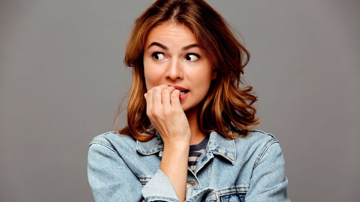 Te is kényszerbeteg vagy, ha visszamész megnézni az ajtót! - SHE